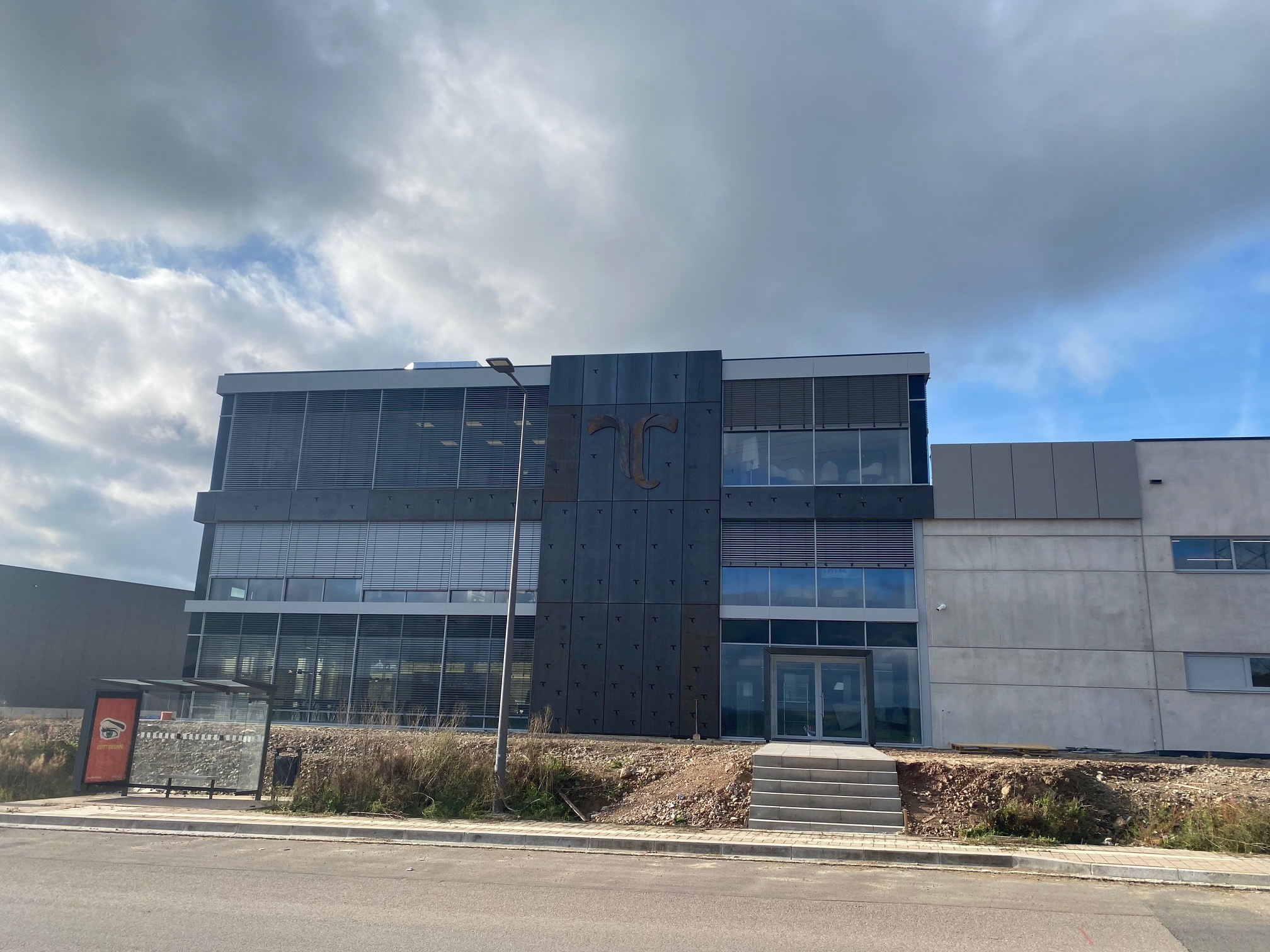 Imatec in Diekirch, Luxemburg met Corten stalen gevelbekleding